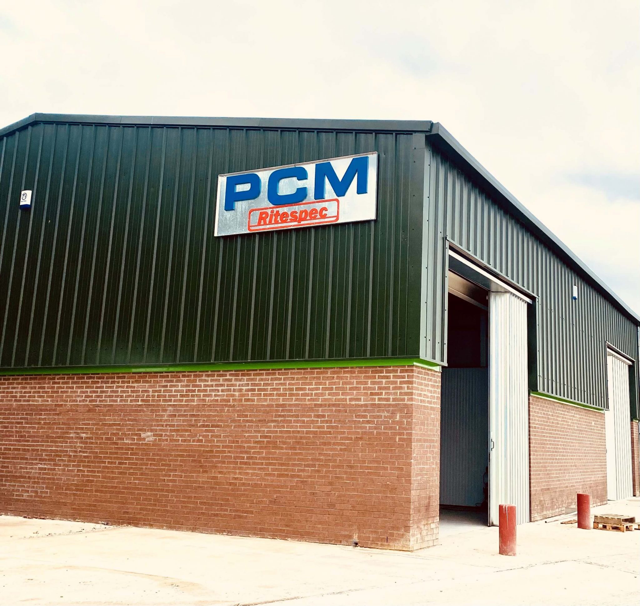 About Us | PCM Transport & Handling